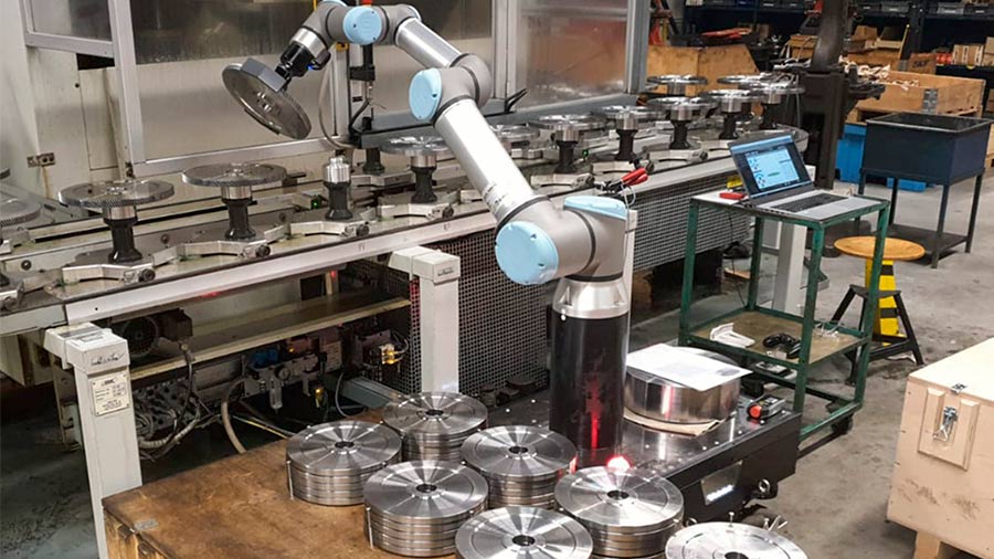 Robotnik extends product line with the new mobile robot RB-ROBOUT ...